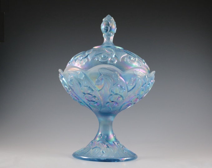 SCARCE Vintage Fenton Handmade Misty Blue Satin Lily of the Valley Tall ...