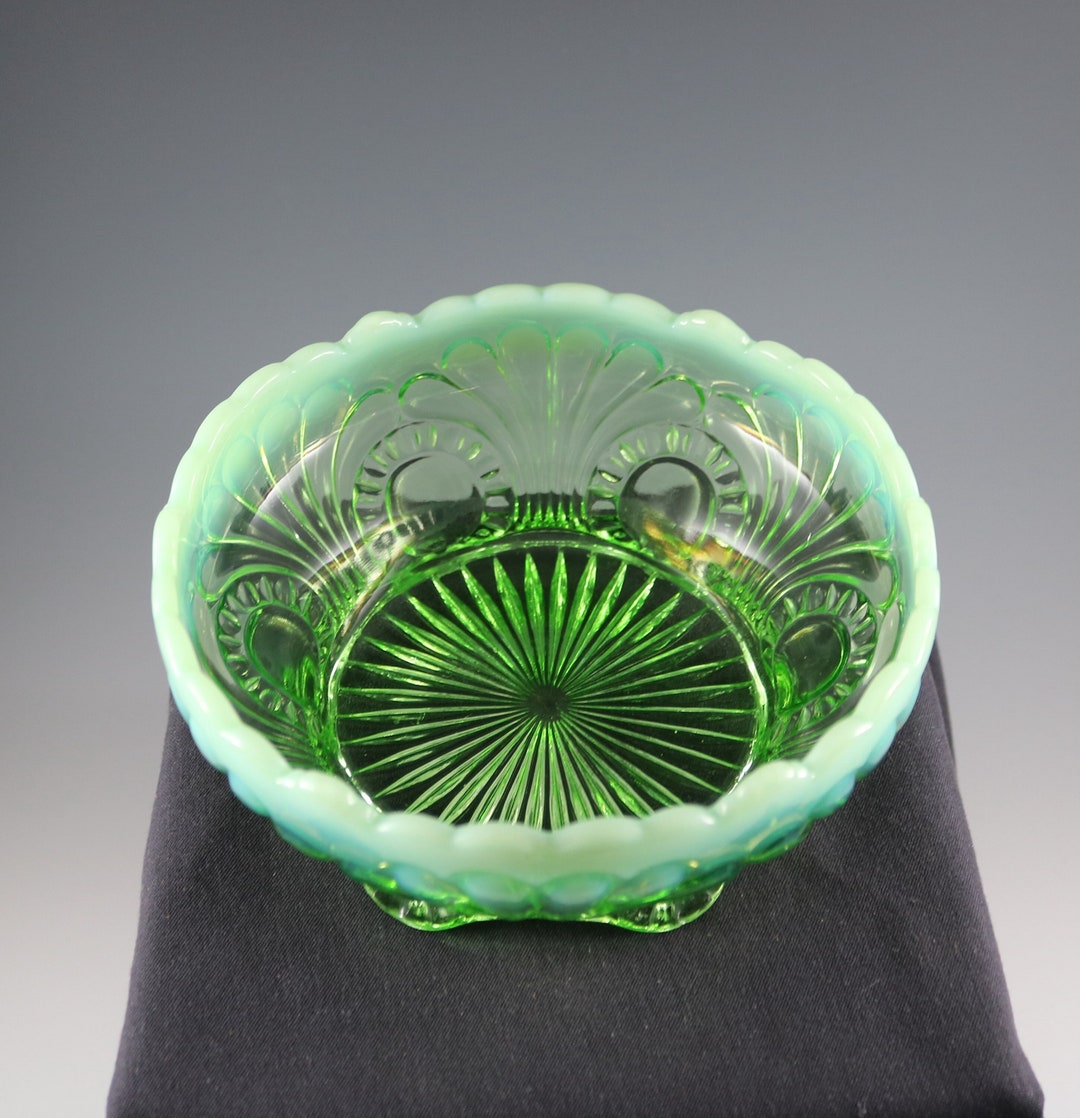 Antique Jefferson Handmade Green Opalescent Tokyo Pattern Bowl - Etsy