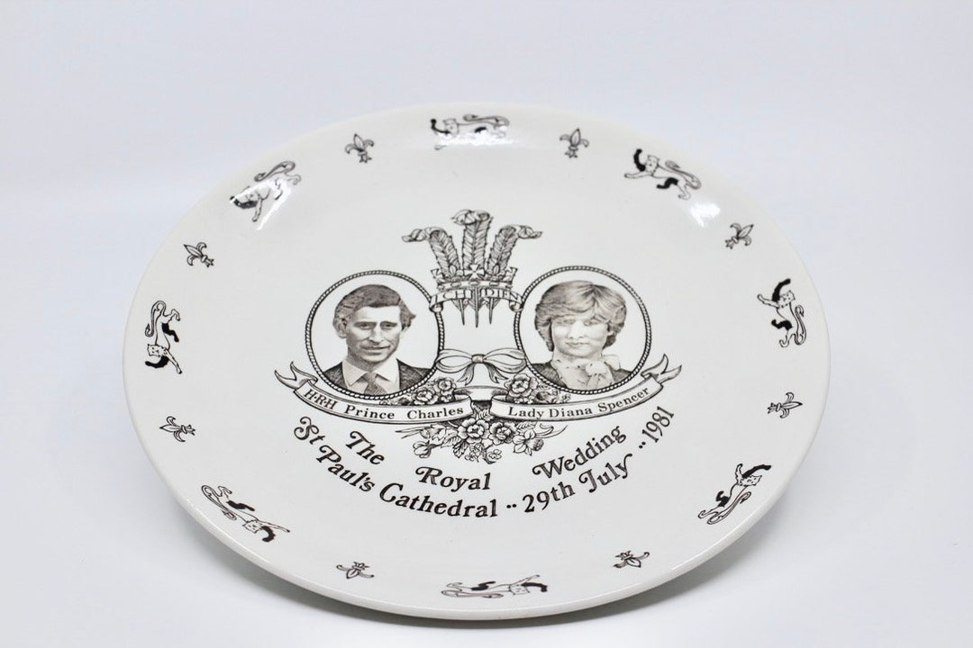 Commemorative Plate Princess Diana and HRH Prince Charles Royal Wedding ...