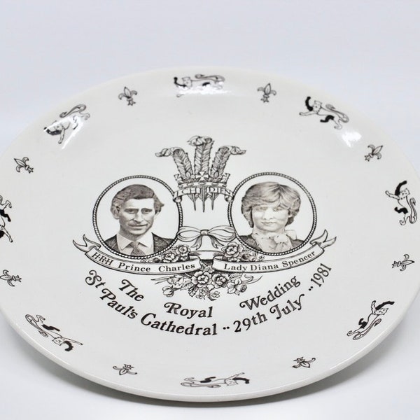 The Royal Wedding Commemorative Plate. Charles and Diana - Etsy