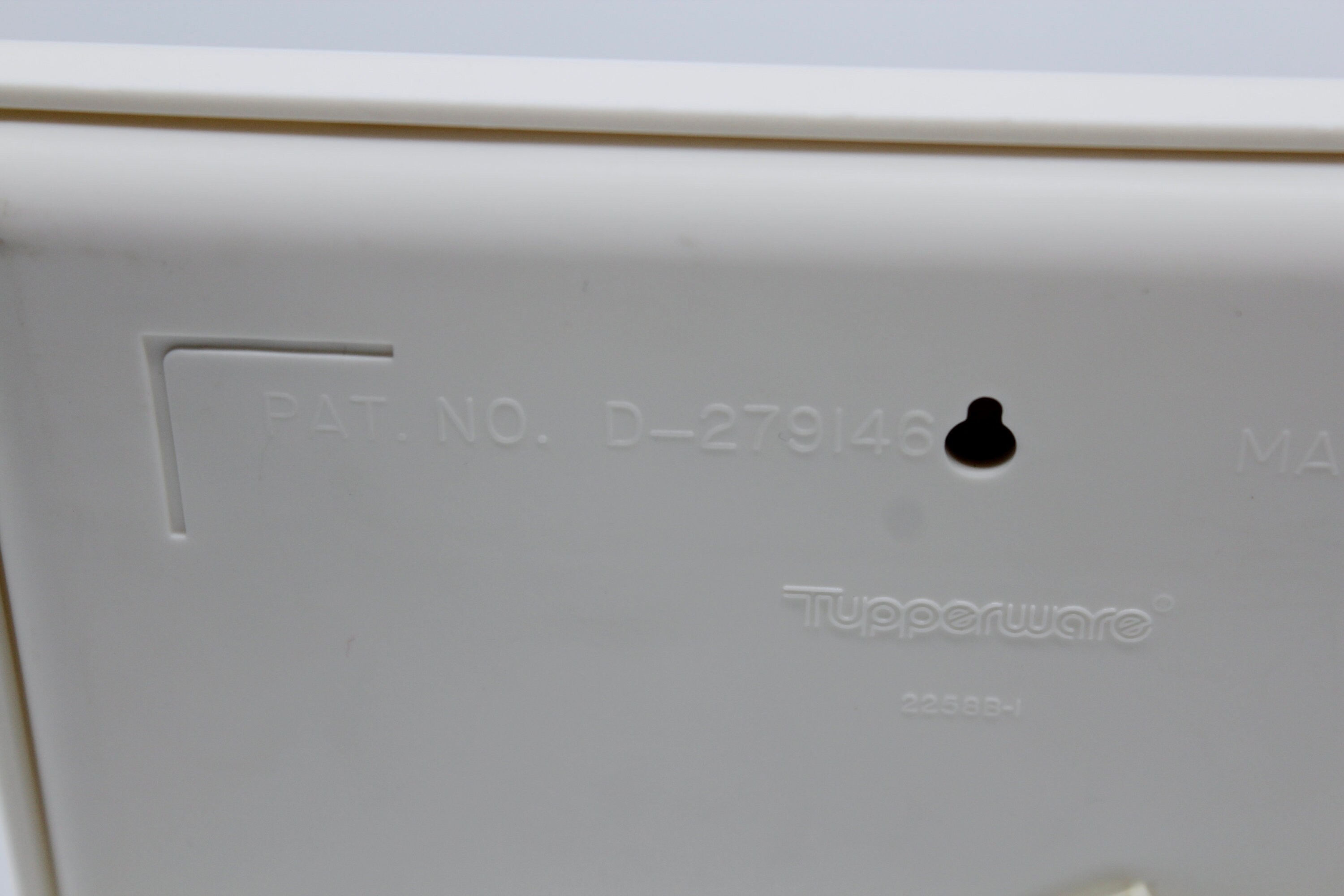 Vintage 80s Tupperware Frame, Oval and Rectangular Picture Spots - Etsy