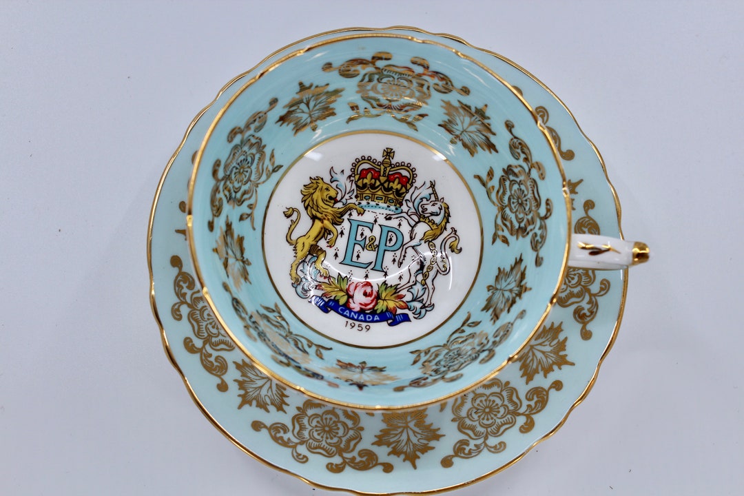 Paragon Commemorative Teacup 1959, From Queen Elizabeth + Prince Philip ...