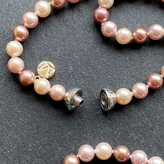 MAJORICA PEARLS single strand of pink shell pearls, S… - Gem