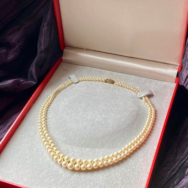 Graduated Pearls - Etsy