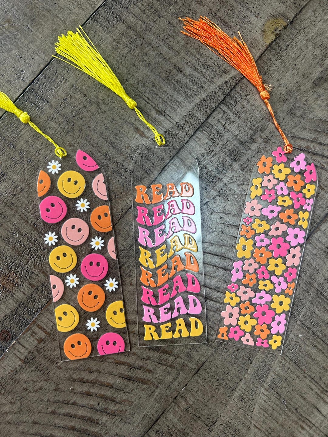 Retro Acrylic Bookmarks Set of 3 – Colorful Smile Face, Floral & READ ...