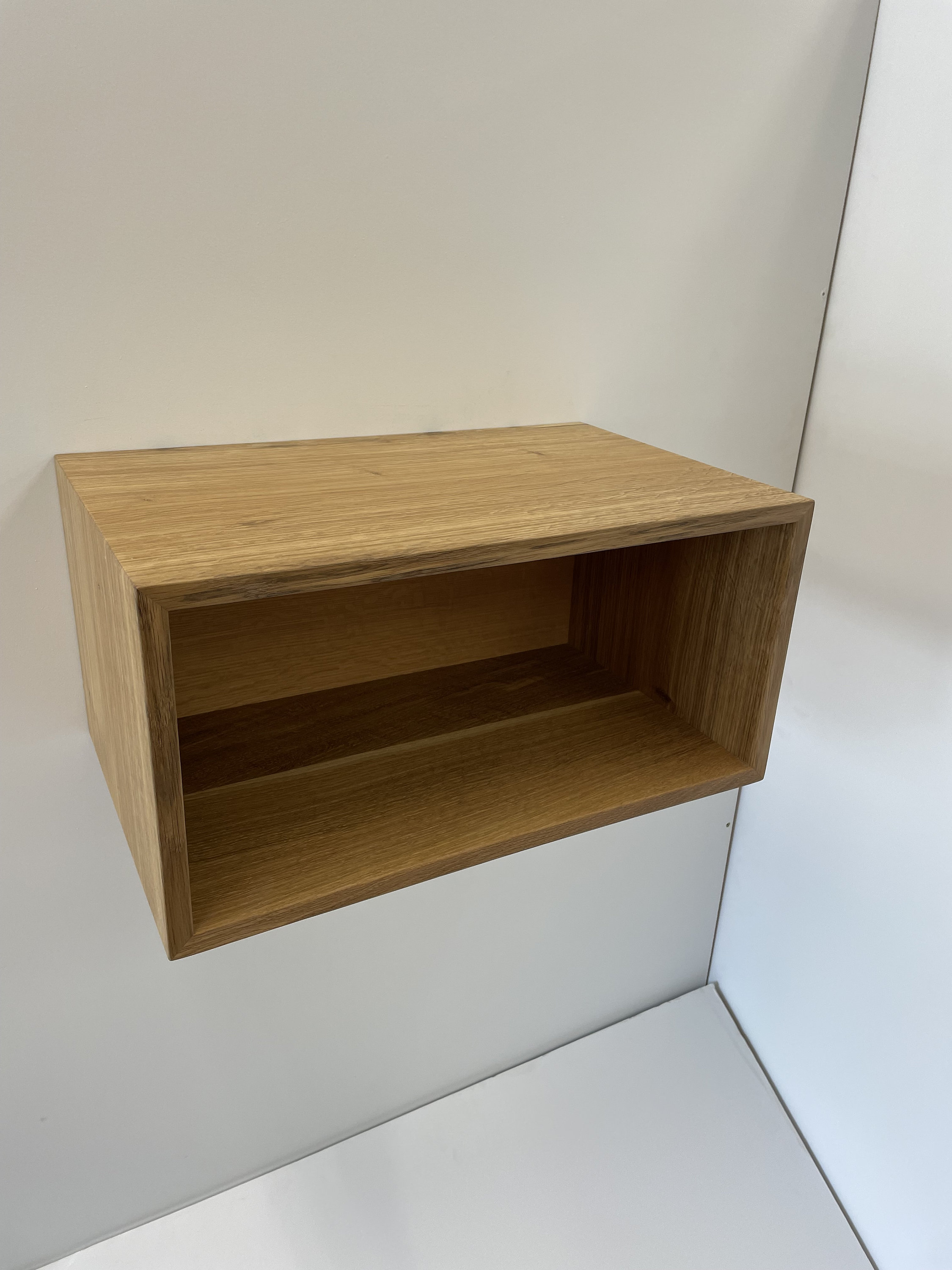 SAMPLE SALE Floating White Oak Display Case - Etsy