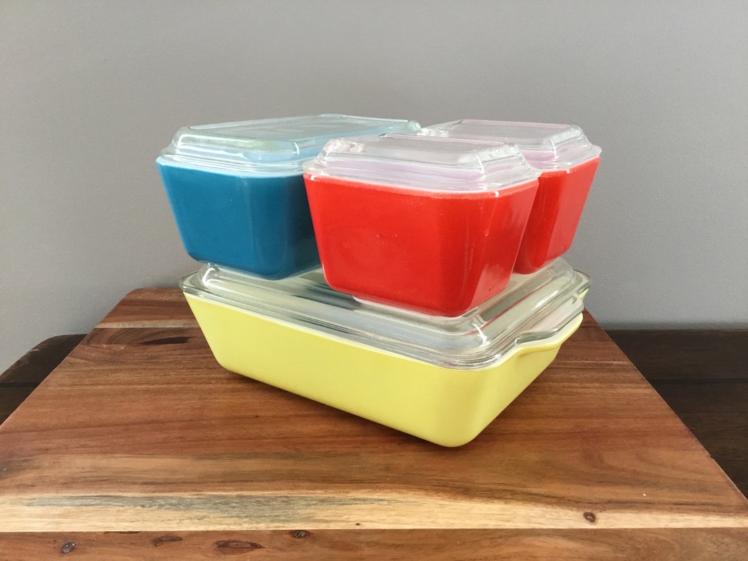 Vintage Pyrex Primary Colors Refrigerator Set, Red Blue Yellow Fridgies ...