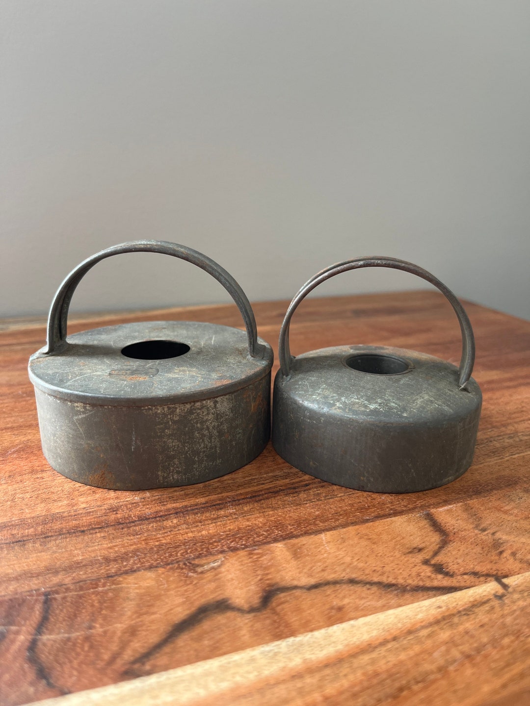 Vintage Metal Biscuit and Donut Cutters Set of 2 Farmhouse - Etsy