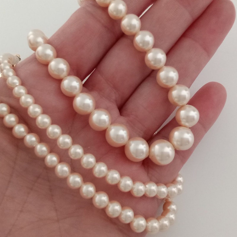 Graduated Pearls - Etsy