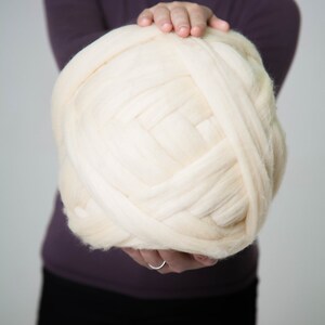 Super Bulky 100% Wool Yarn, Chunky Knit, Arm Knitting, Crochet, Weaving ...