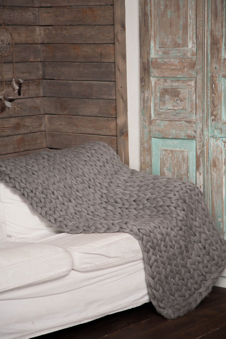 Chunky knitted blanket throw Giant afghan blanket Wool Giant | Etsy