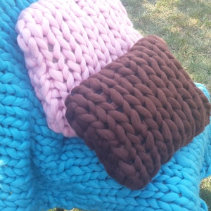 Chunky Knit Pillow, Wool Knit Pillow, Cozy Pillow, Chunky Yarn Pillow ...