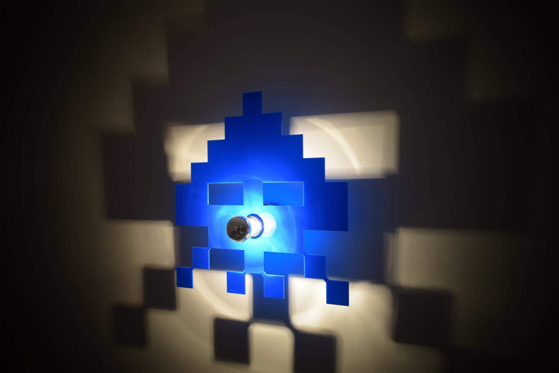 Apply SPACE Space INVADER Octopus With Shadow Effect - Etsy