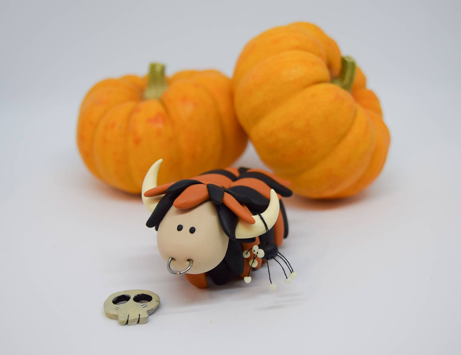 Halloween Coo / Highland Cow / Halloween Decoration / Pumpkin - Etsy UK