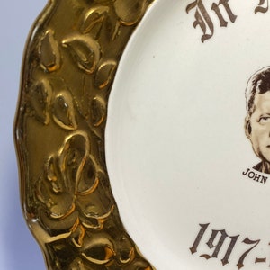 Vintage John F. Kennedy in Memoriam Gold Paint Flower Trim - Etsy