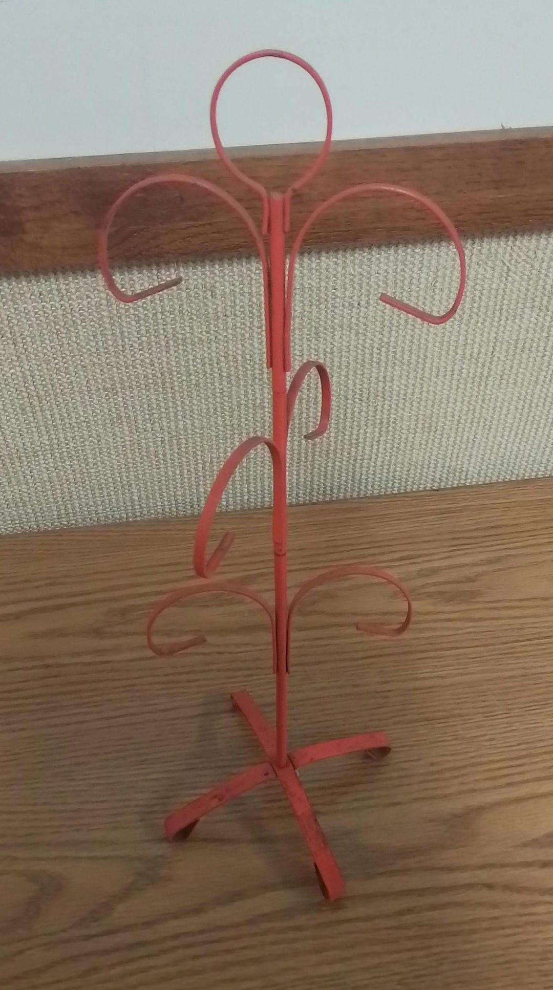 Red-orange Metal Mid Century Mug Tree or Jewelry Stand. Accommodates 6 ...