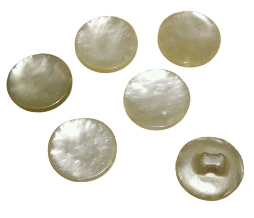 6 Buttons: 15mm, Button Ivory - Etsy