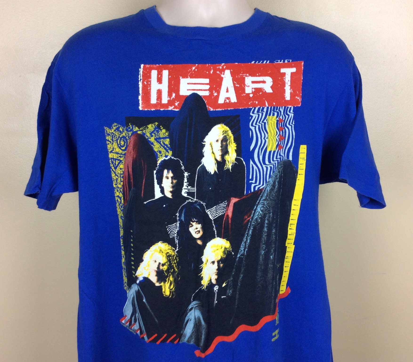 ヴィンテージ 1988 ハート コンサート Tシャツ ブルー L/XL 80 ヴィンテージ 1988 ハート コンサート Tシャツ ブルー L/XL 80