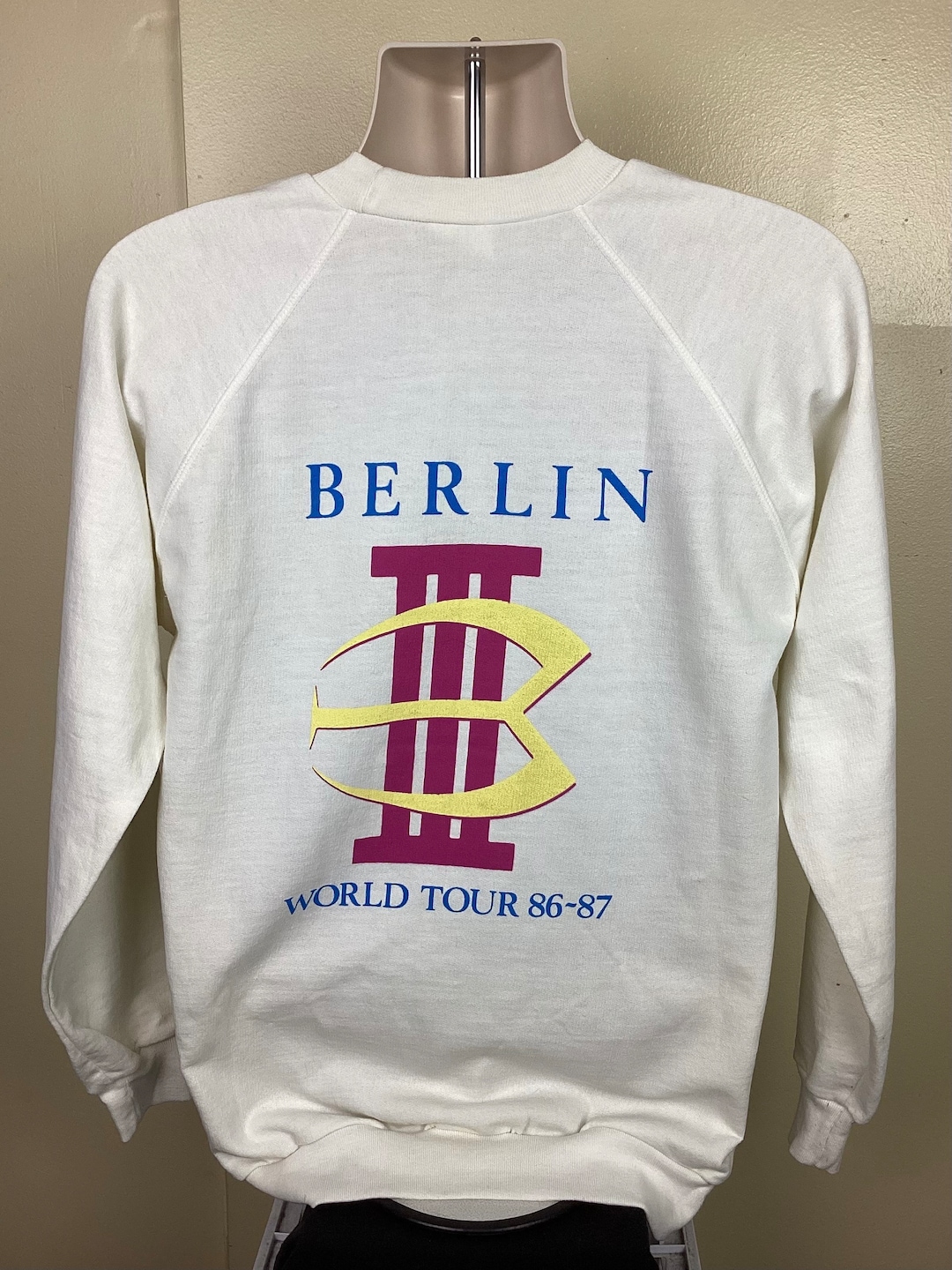 Vtg 1986 Berlin Count Three and Pray Tour Raglan Crewneck Sweatshirt ...