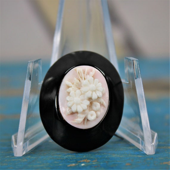Victorian Angel Skin Coral & Jet Cameo Mourning Pin - Gem