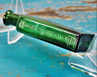 Awesome Moones Emerald Oil Original Box and Bottle - Etsy