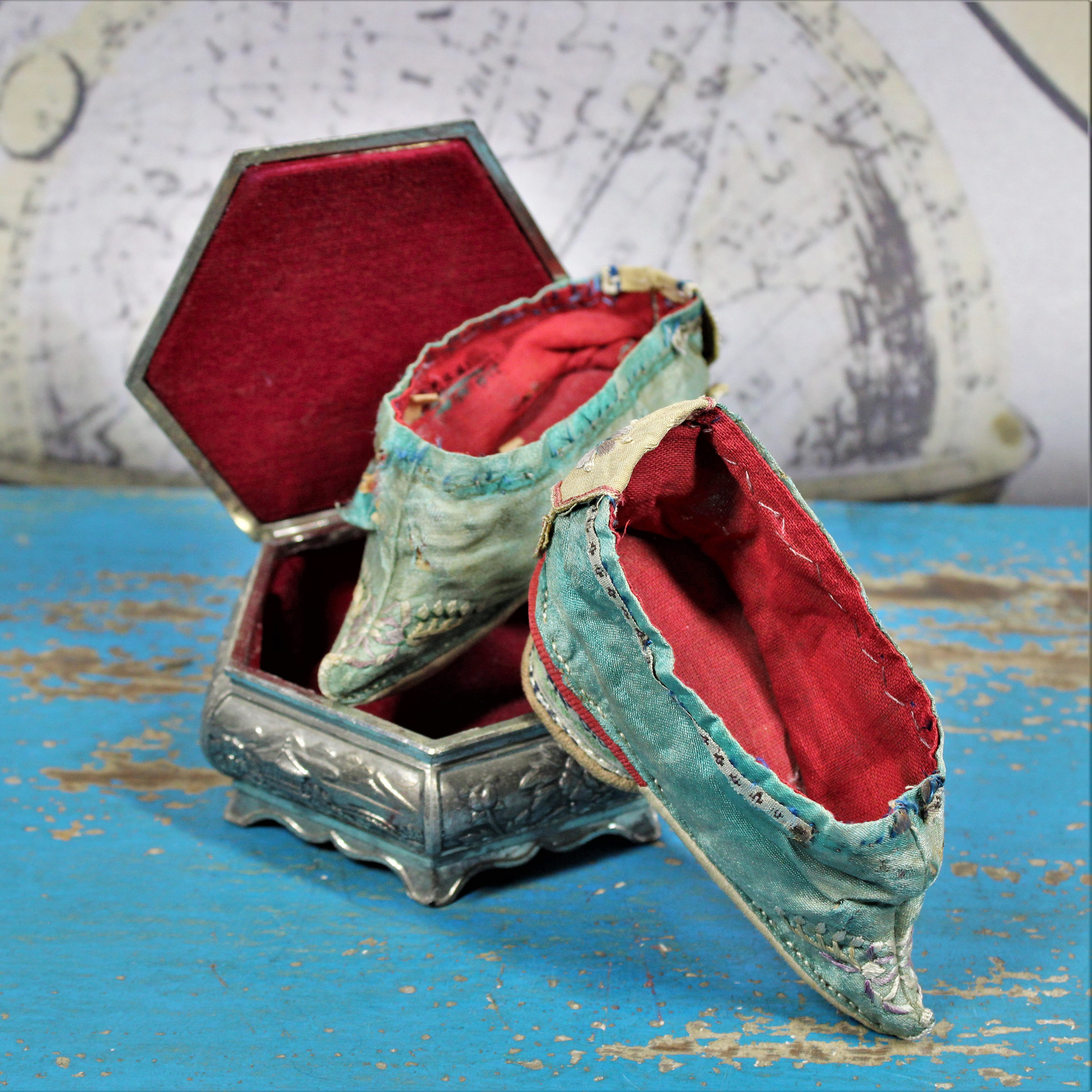 Golden Lotus Foot Binding