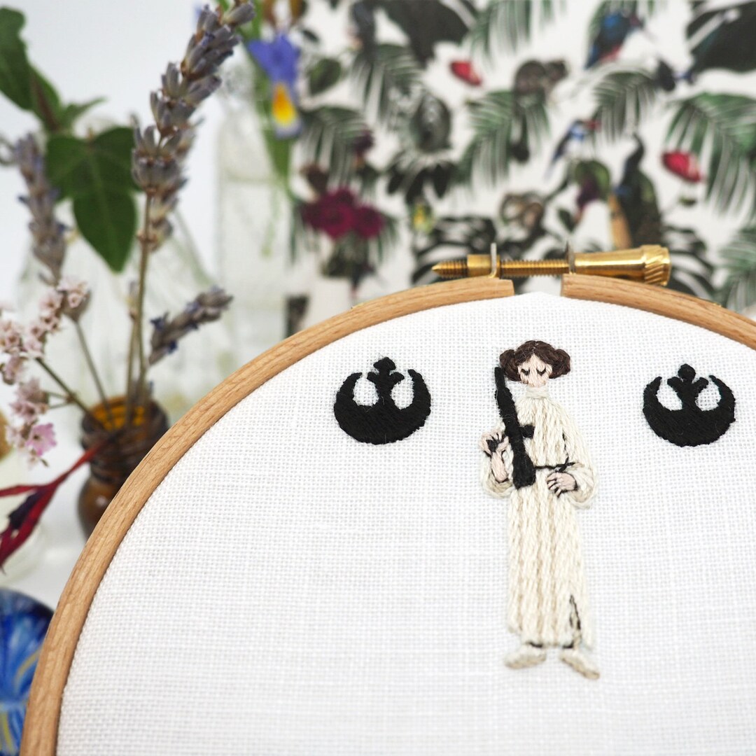 Pattern Broderie à La Main PDF Télécharger: Star Wars Princesse Leia ...