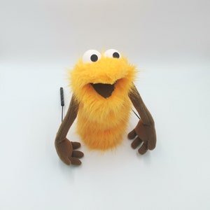 Little Gustav, an Orange Muppet Who Likes Birds, Sandwiches With Cheese ...