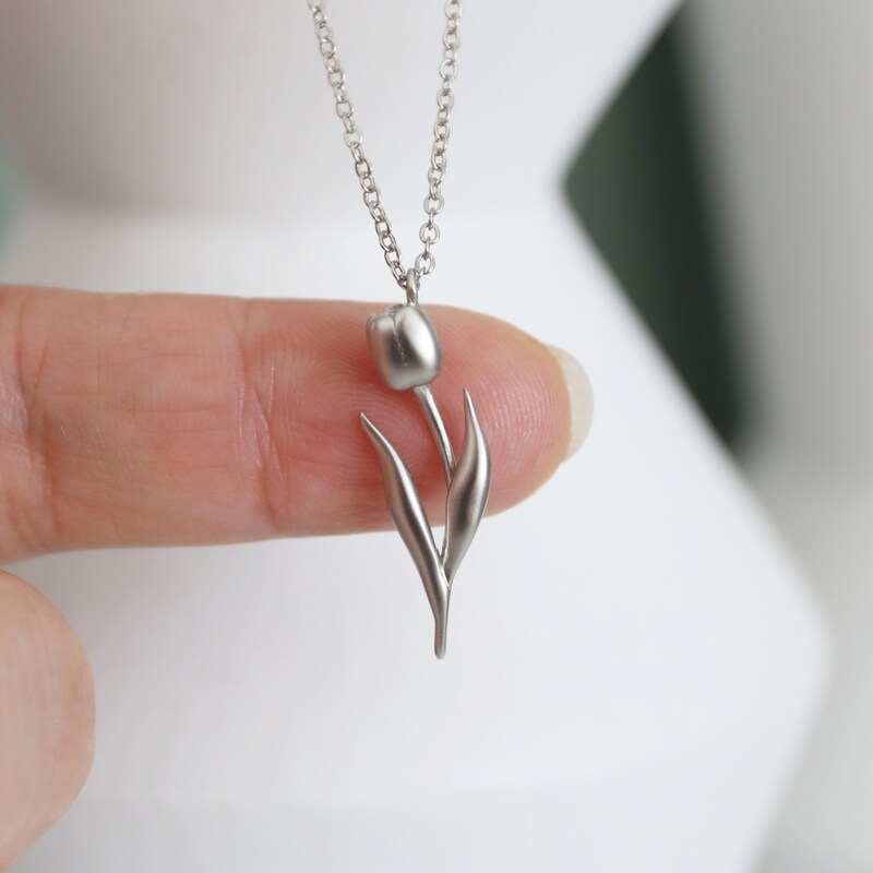 Silver Tulip - Etsy