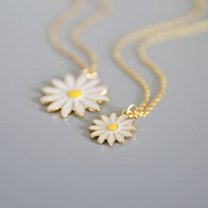 Daisy Necklace, Gold Daisy Flower Pendant Necklace,birthday Gift ...