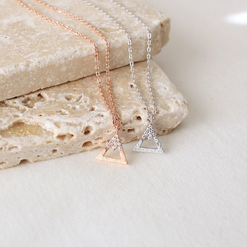 Dainty Necklacesilver Triangle Pendent Necklace Minimalist | Etsy