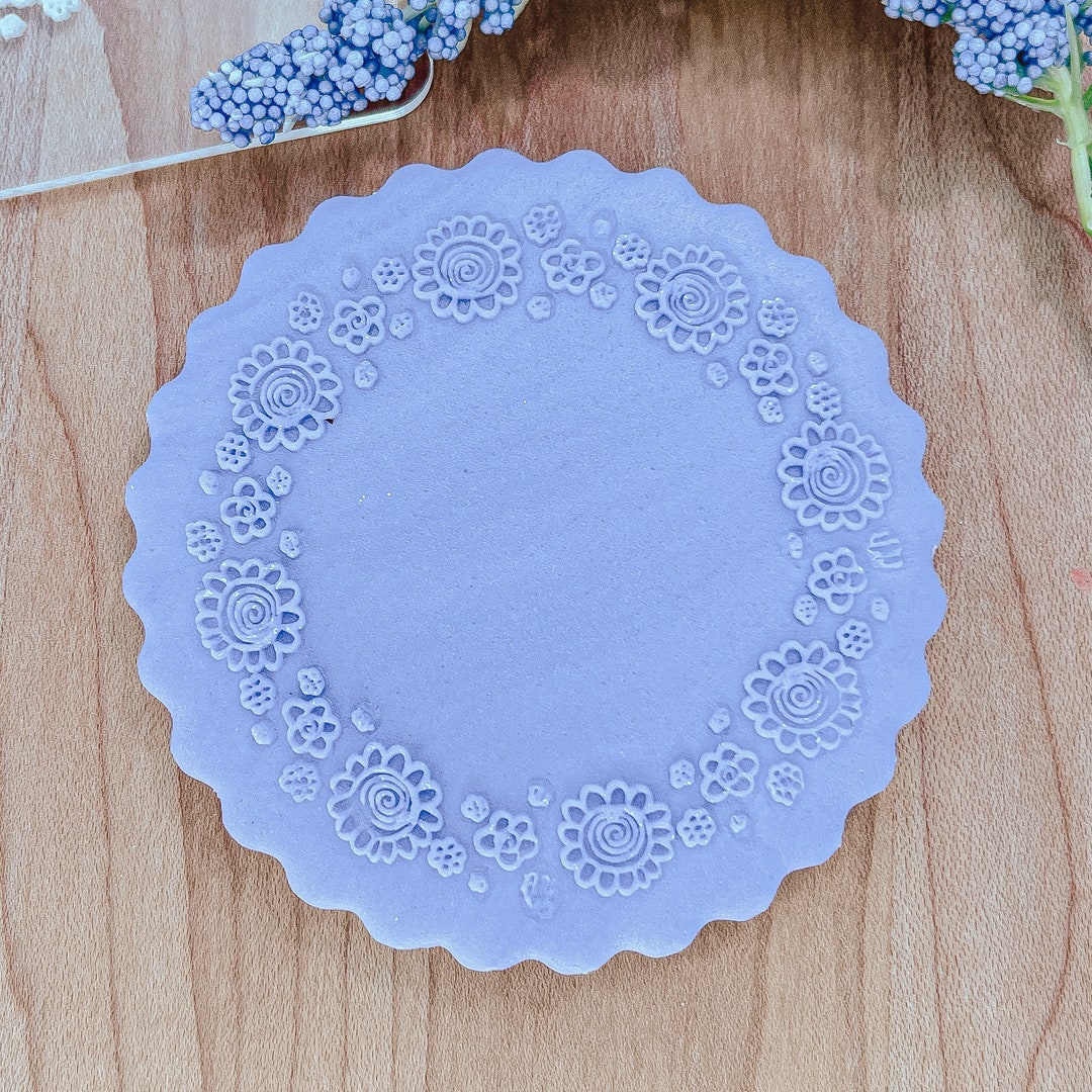 Floral Wreath Embosser: Personalized Flower Frame, 3" Cutter - Etsy