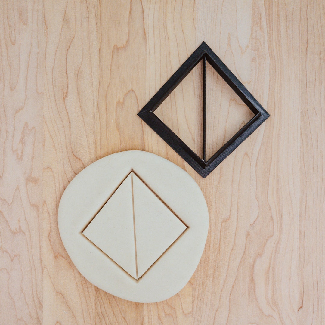 D4 Dice Cookie, 4 Sided Dice Cookie Fondant or Clay Cutter, TTRPG ...