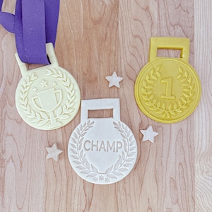 Medal Award Cookie Cutter and Fondant Embosser Set, Team Award Cookie ...