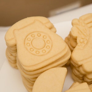 Telephone Retro Phone, Old Fashioned Telephone Cutter - Etsy