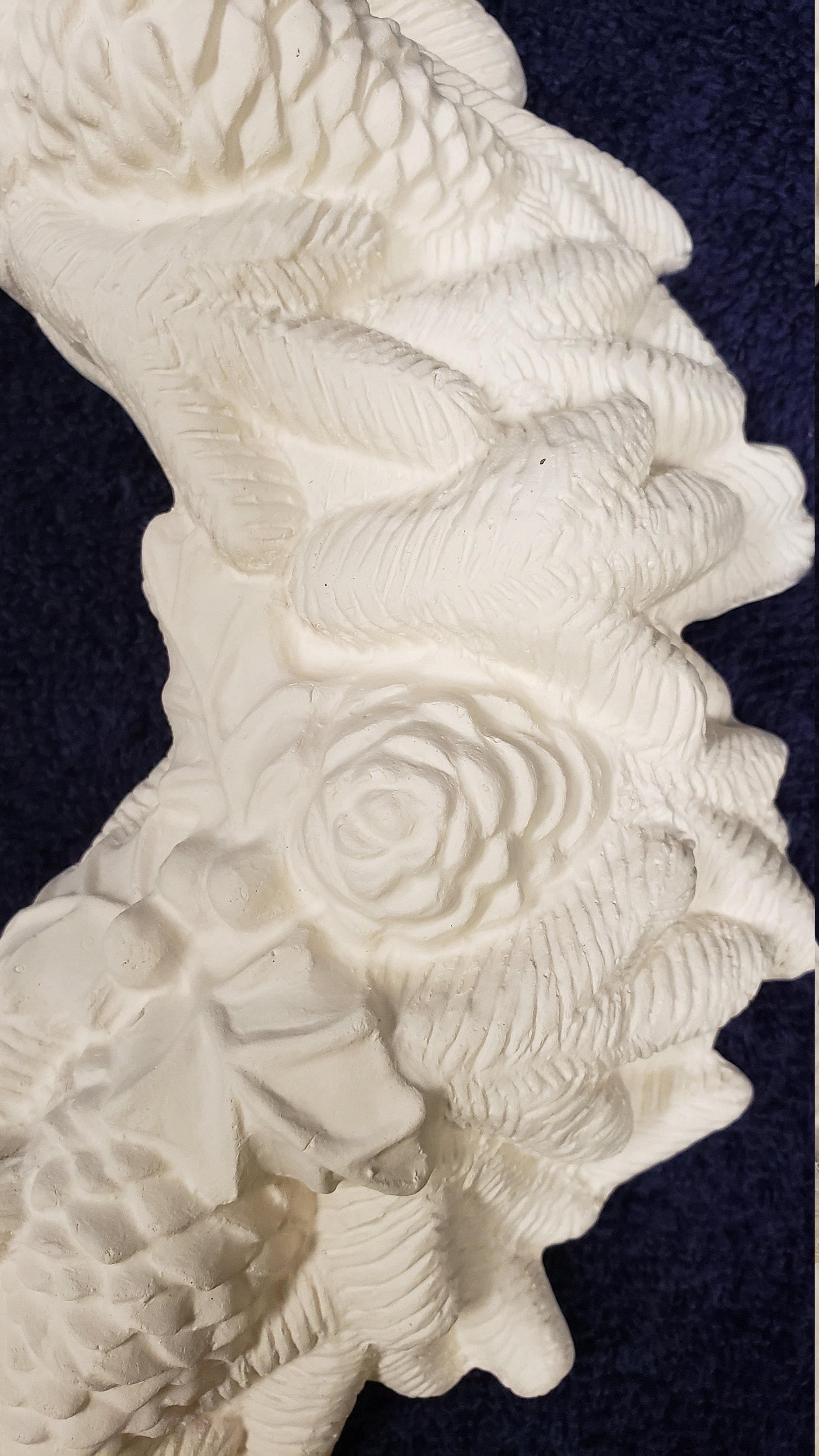 Ceramichrome C2731 Pine Cone Wreath Bisque ready to Paint | Etsy