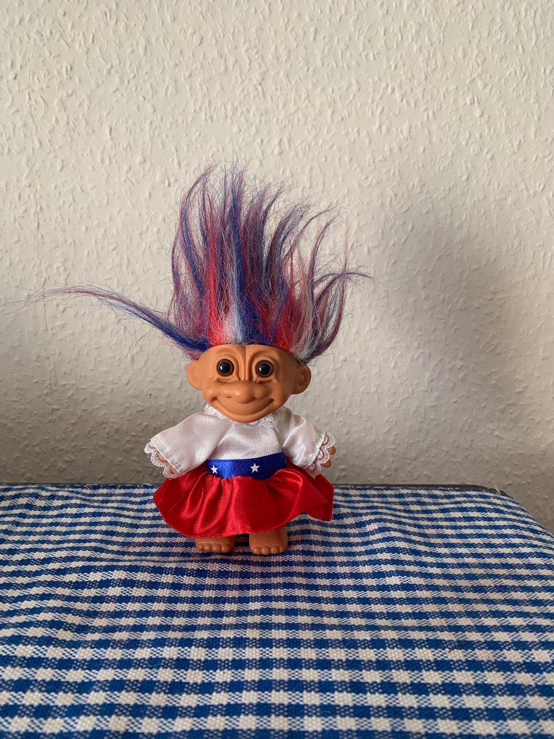 Vintage, década de 1980, década de 1990, Russ, pelo azul blanco rojo ...