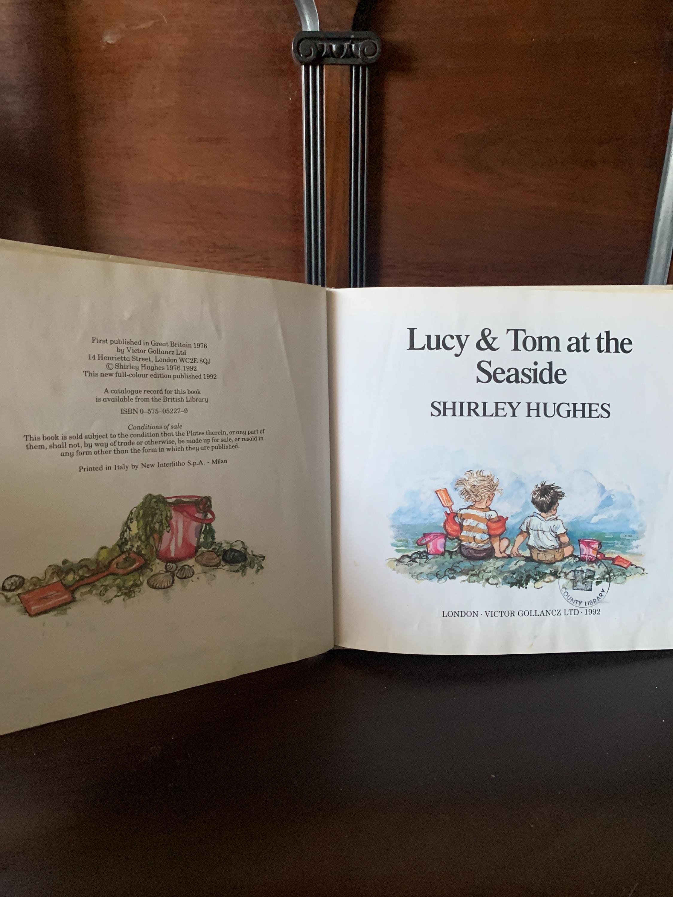 Vintage, 1992, Lucy and Tom at the Seaside, Shirley Hughes, Illustrated ...
