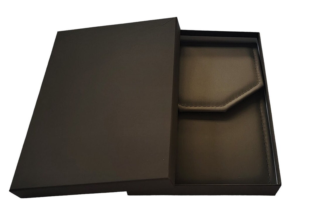 Pearl Necklace Presentation Folder Magnetic Box Jewelry Organizer ...