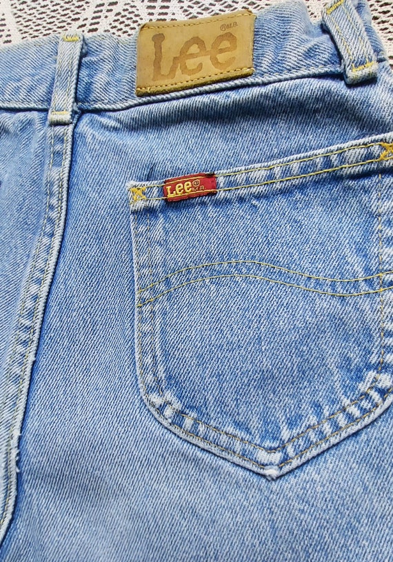 24 inch waist-----Vtg 80s LEE faded cut off denim sh… - Gem