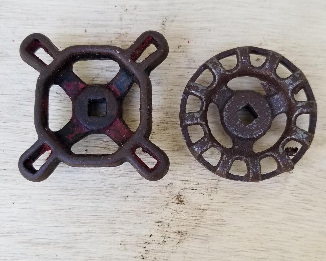 2 Vintage Industrial Round Valve Handles, Faucet Handle, Spigot Handle ...