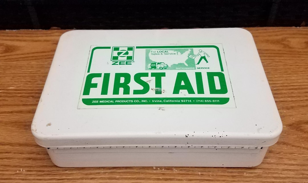 Vintage 1980s Industrial Wall Mount ZEE FIRST AID Kit, Utility Box - Etsy