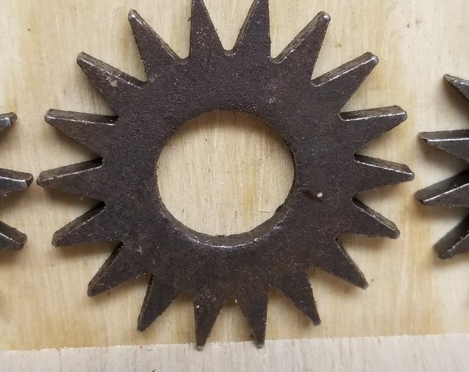 10 Pcs. Industrial Rusty Steel Gears, Repurpose, Art Craft Projects ...