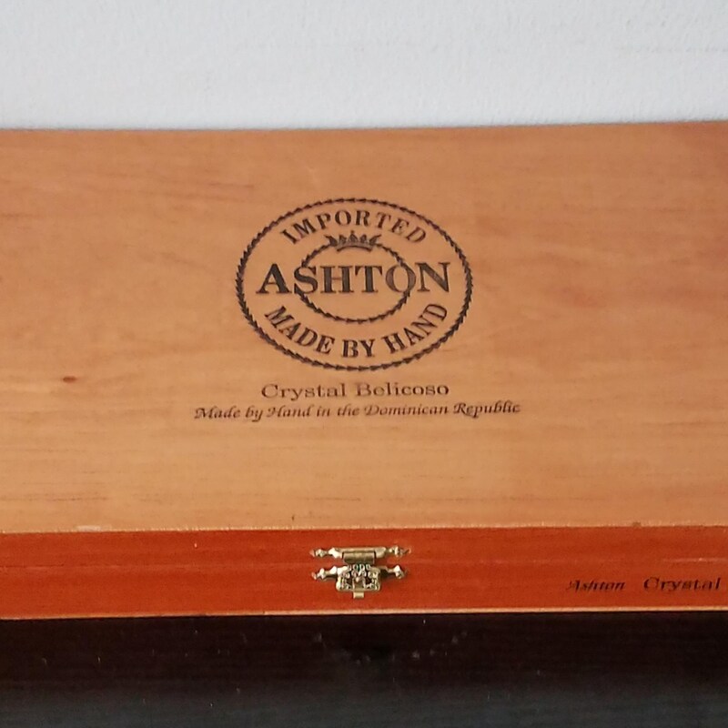 Vintage Ashton Box - Etsy