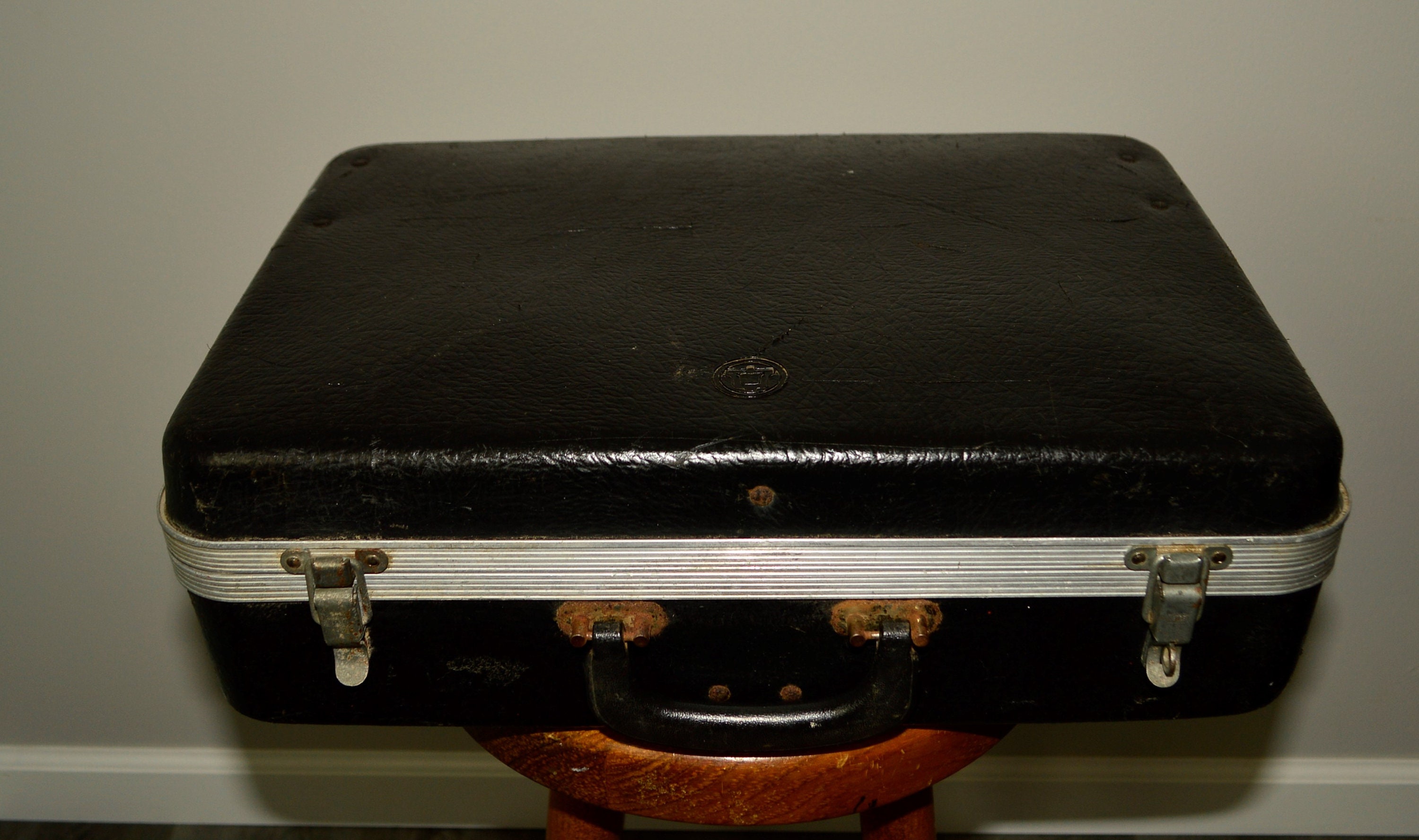 Vintage BELL SYSTEM Lineman Tool Box Suitcase, Telephone Equipment ...