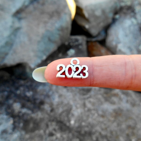 Year Charm - Etsy