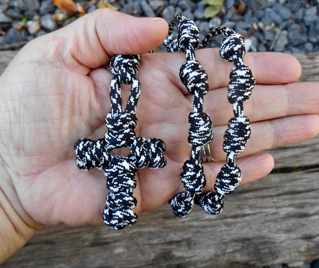 Rear View Mirror Rosary, Dominican Order Paracord Rosary, First Car ...