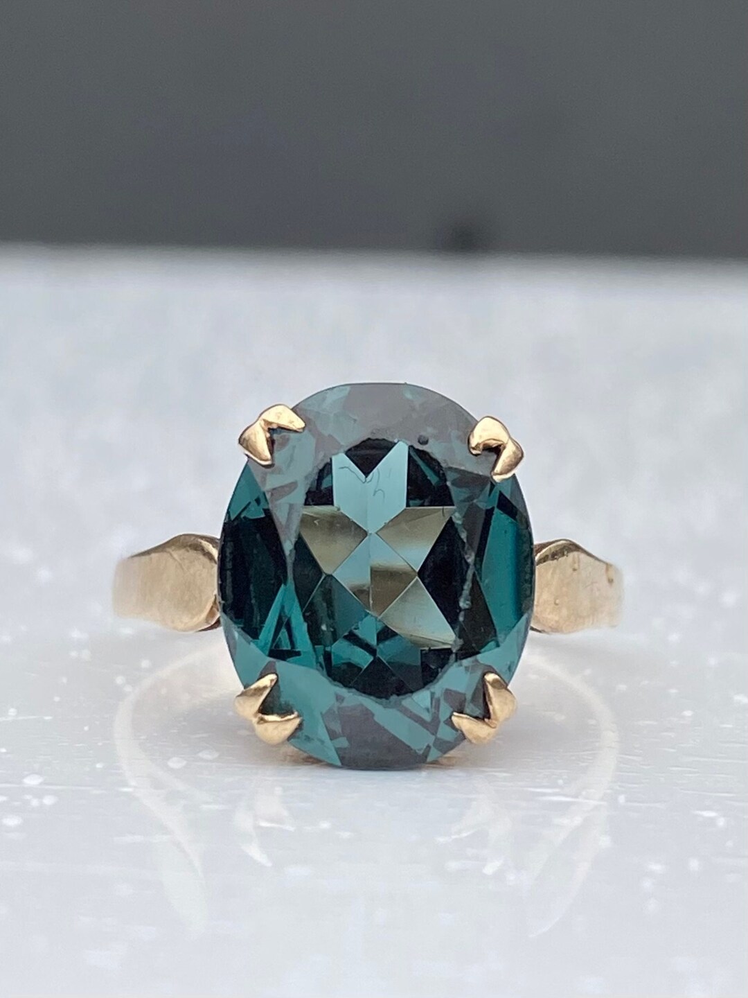 Vintage Teal Spinel Ring in 9ct Gold Size L.5 / 5.75 - Etsy