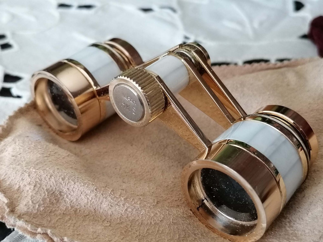 Vintage Binoculars, Magnificent Theater Binoculars. Vintage Leisure ...