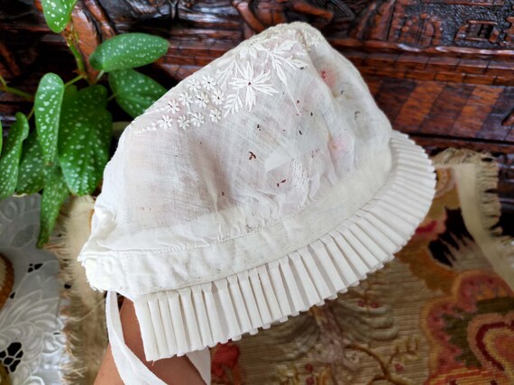 Old French woman's hat, Vintage headwear, Old night h… - Gem